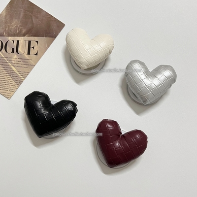 ins风爱心皮革磁吸手机壳支架