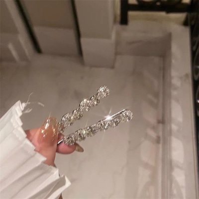 女团风奥地利闪钻发夹一字夹