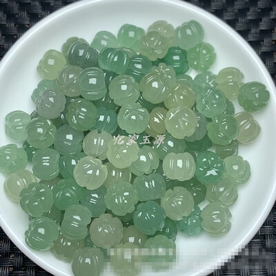 东陵玉冰底豆绿色6x10mm南瓜珠