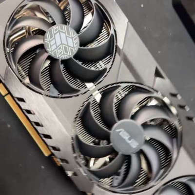 华硕RTX3080+10G三风扇TUF+嘎嘎新成色+个人一手