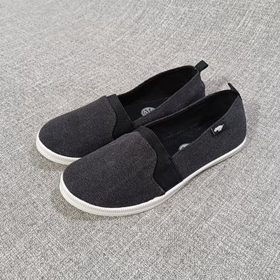 平跟布鞋懒人套脚软底