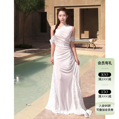 Tension Archive 25ss不规则斜肩细闪蕾丝镂空抽褶半袖针织连衣裙