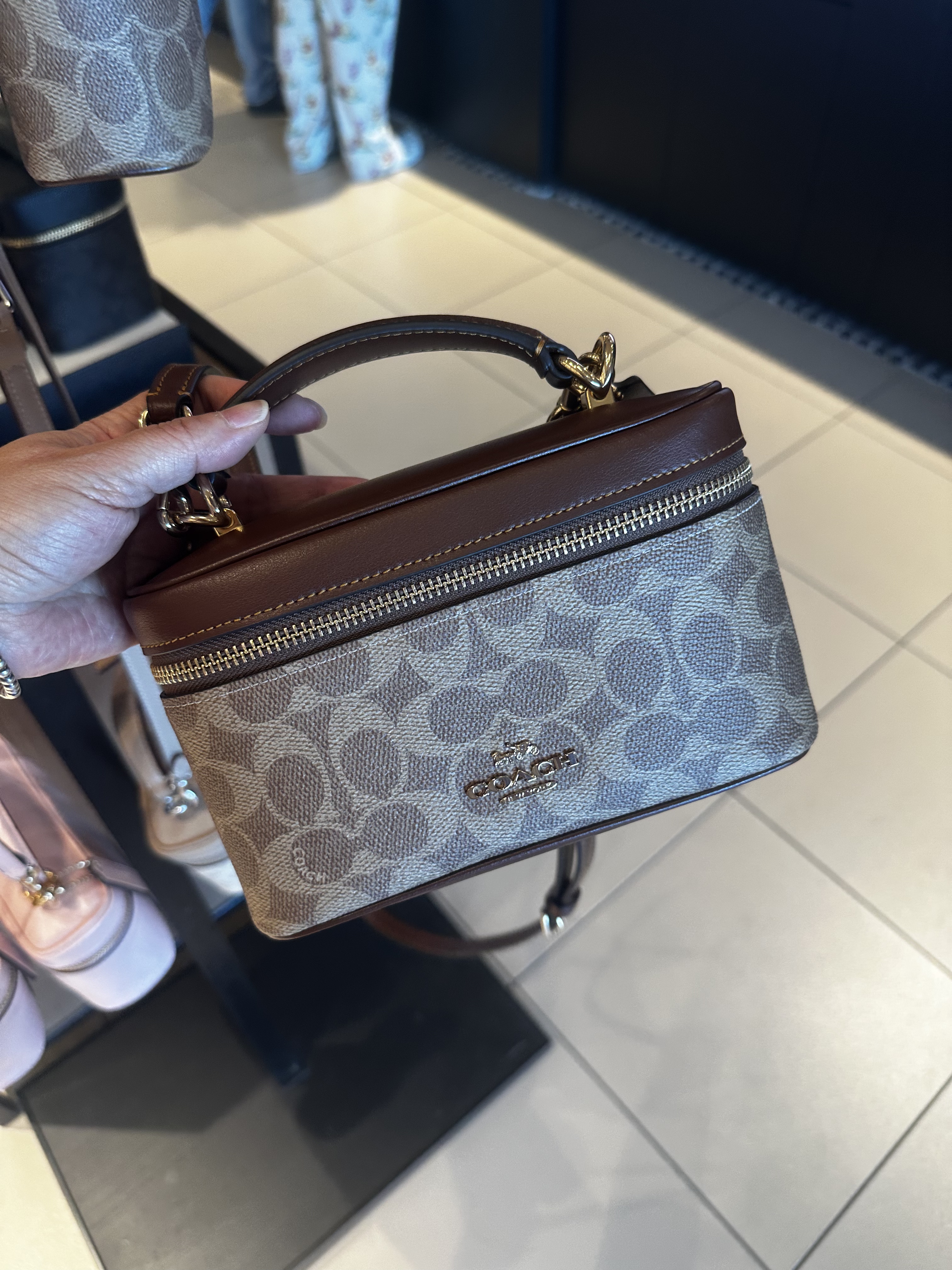 coach蔻驰女包Morgan冰川白logo手提单肩斜挎包女士包袋国内现货
