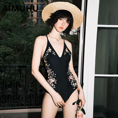 艾慕狐连体泳衣女款刺绣