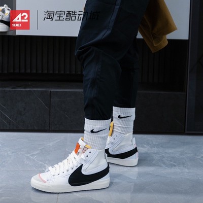 42运动家 耐克Nike Blazer Mid 77 中帮解构复古板鞋 DD3111-100