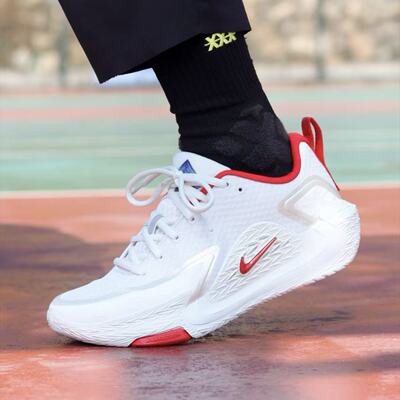Nike S.T. GLOW正品耐克减震透气防滑实战运动 篮球鞋 IQ1129-061