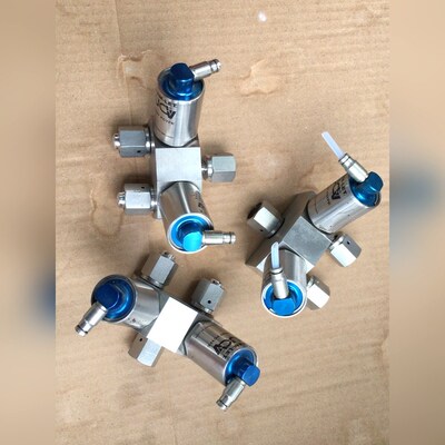 UCV哈姆雷特双头气动阀HMB21-4LKLCLC-GF 议价