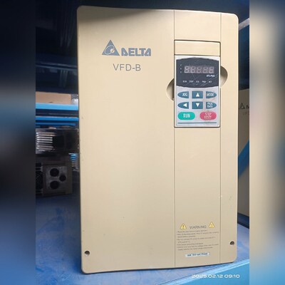 原装变频器VFD150B43A15KW380V 议价