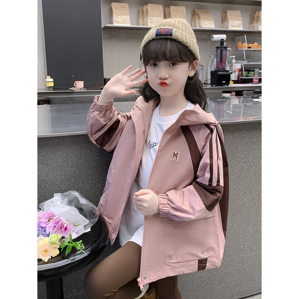 女童外套春秋款2025新款儿童秋季网红洋气时髦冲锋衣秋装女孩夹克