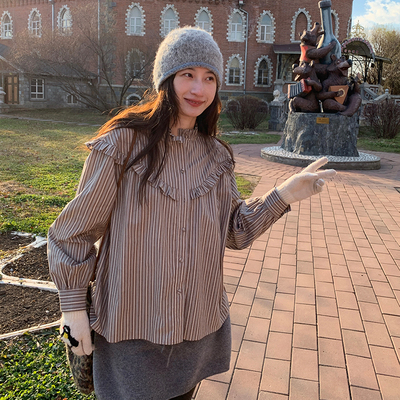 两色俏皮花边设计感秋冬叠穿衬衫