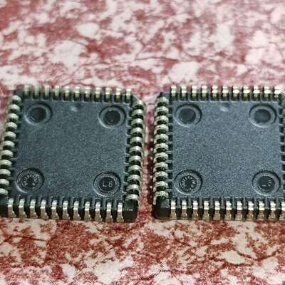 可维修XC18V04PC44 PLCC 25片议价