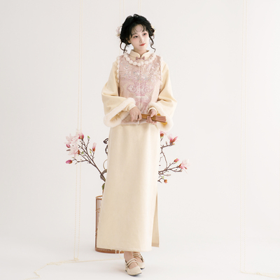 芷蘅间 暖玉生烟 2026新款秋冬新中式国风旗袍对襟短袄温柔大气
