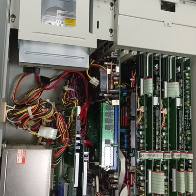 4u工控机Teknologue LX4652B RoBO-(议价）