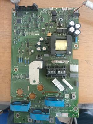 丹佛斯变频器fc30645kw驱动板八成新132b617