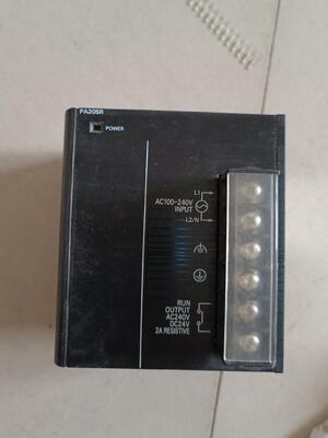 欧姆龙PLCCJ系列电源型号CJ1W-PA205.实物图片