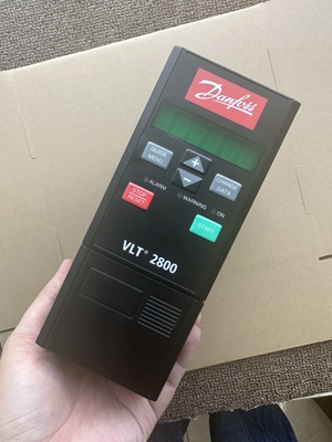 丹佛斯 195N1027   VLT2811PT4B20STR1DBF00A00 现货无包装 1.1KW