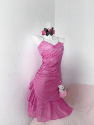 兔熊日记簿原创爆闪粉色昭和公主性感包臀鱼尾连衣裙成人礼服裙子