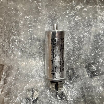 议价EPCOS薄膜电容 B33331V4005J080 4u可维修