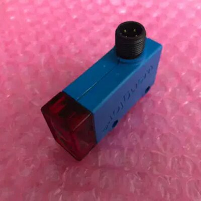 议价Wenglor HM24PA2， Reflexsensor， Lichttaster， braucht
