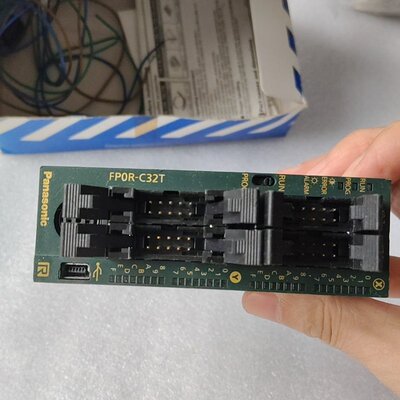 松下模块AFP0RC32T FP0R-C32T 二手正品原装--议价商品