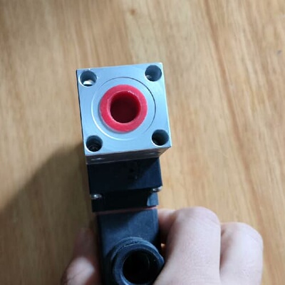 丹佛斯压力开关MBC5100 4241-1CB04 061--议价商品