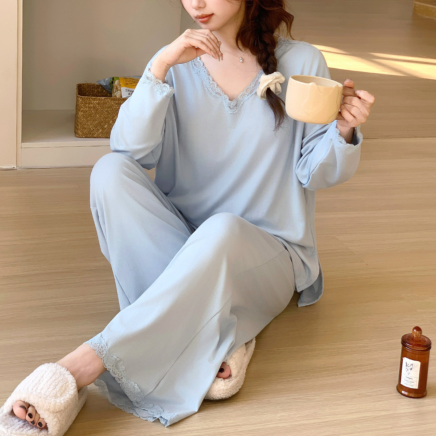 莫代尔带胸垫睡衣女春夏秋蕾丝V领长袖套装慵懒风家居服外穿宽松