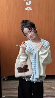 木莎2025秋季新款童装女童条纹披肩卫衣儿童洋气套头卫衣潮11510