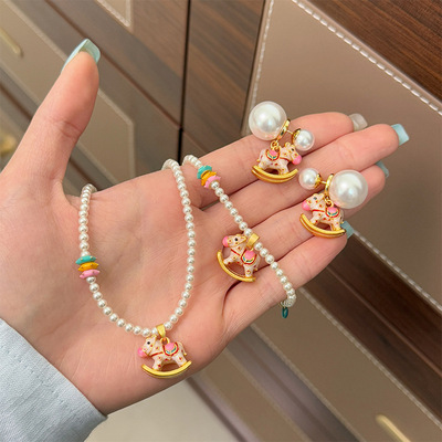 原创时尚清新紫色滴油木马珍珠项链轻奢小众气质百搭个性锁骨链女