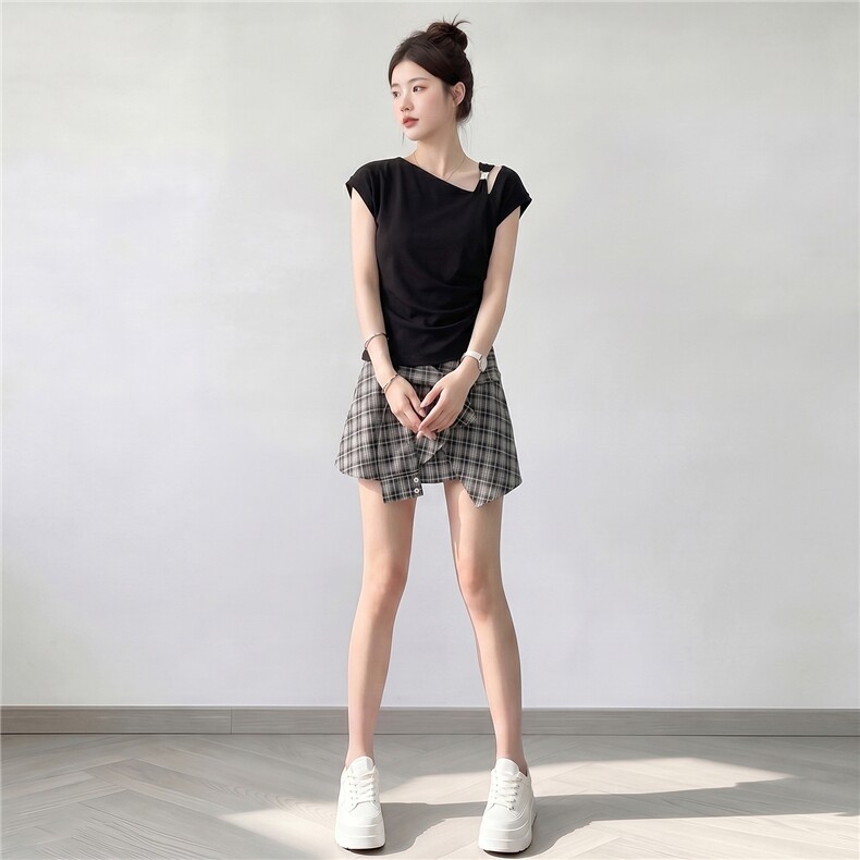 斜肩扭结上衣格子短裙女夏显瘦修身两件套时尚套装高级显瘦中老年