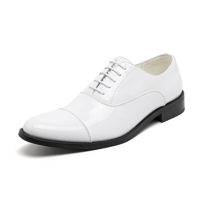 Large men's business leather shoes made of genuine leather
