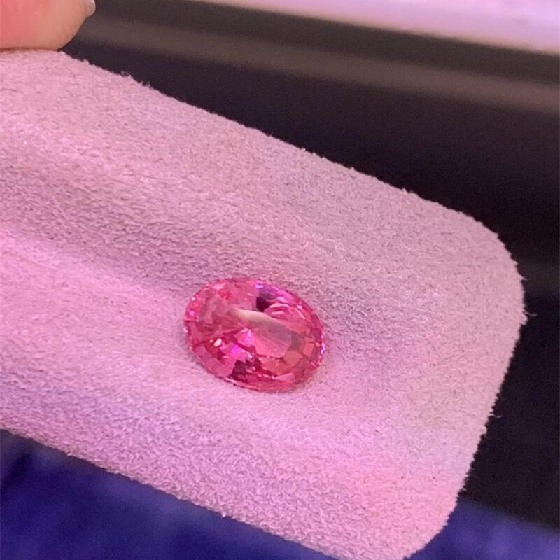 1.62克拉天然帕帕拉恰蓝宝石GUILD证书橙粉莲花色晶体透满火彩悠