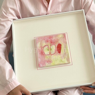 多巴胺小众艺术苹果装饰画粉色儿童房卡通可爱餐厅斗柜画卧室挂画