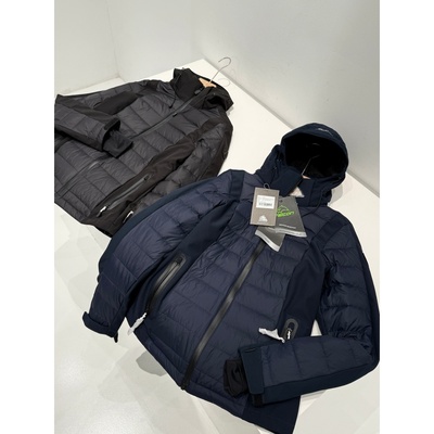 捡漏！90绒～淘到国外商场1.3k+修身连帽户外轻薄羽绒服T569