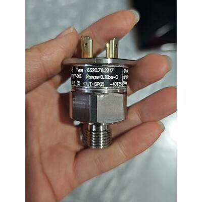 trafag 8320.78.2317 压力传感器 全新原装