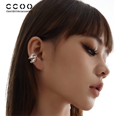 CCOO金属质感耳夹女无耳洞2025新款爆款耳环小众设计感耳骨夹耳饰