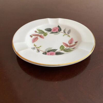 Wedgwood韦奇伍德 Hathaway Rose 海瑟薇玫瑰 骨瓷烟缸装饰小碟