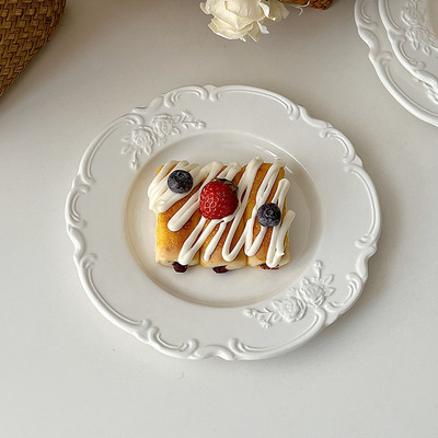 法式浮雕宫廷风盘子好看陶瓷浅盘