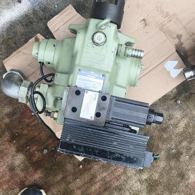 油研A56-FR04E160S-42194，原装拆机，带日p