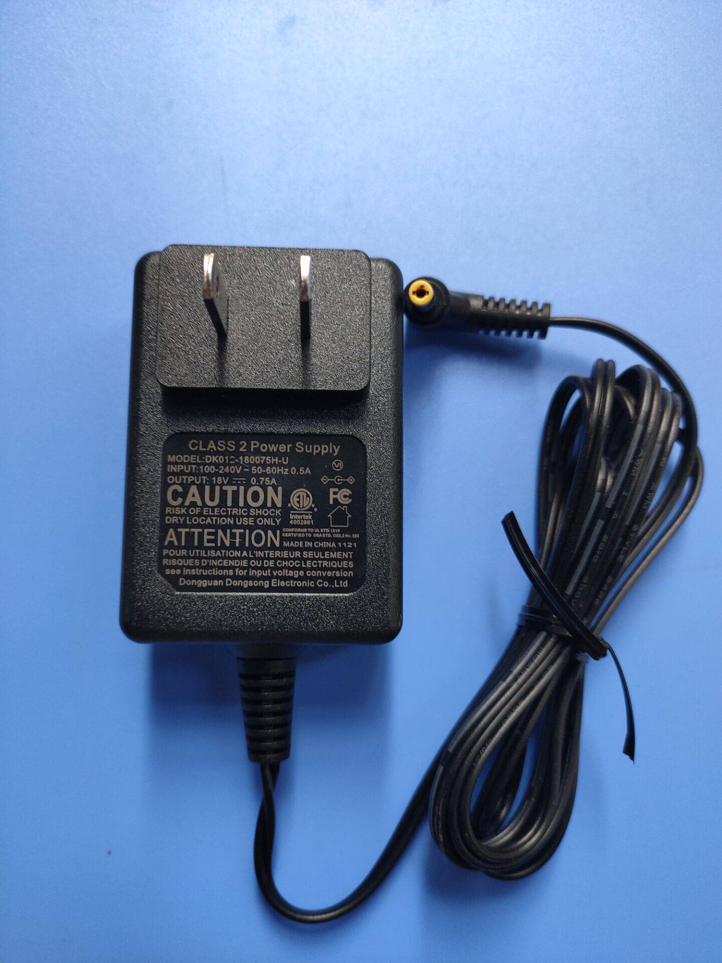 Shark鲨客鲨鱼吸尘器18V0.75A充电器DK012-180075H-U电源适配器