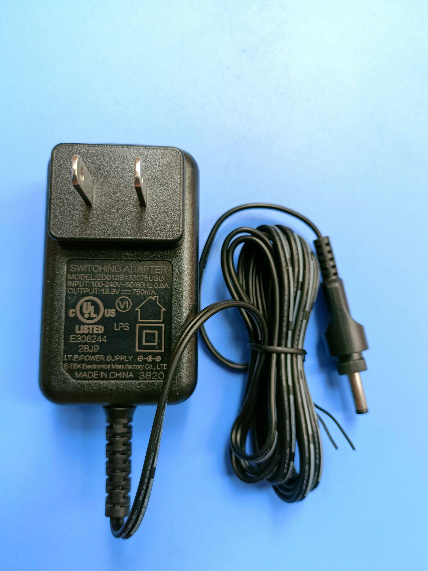 Shark鲨客B1D吸尘器13.3V750MA充电器ZD012S133075USD电源适配器