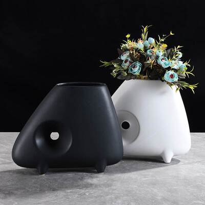 Modern Simple Humanoid Ceramic Abstract Flower Vase
