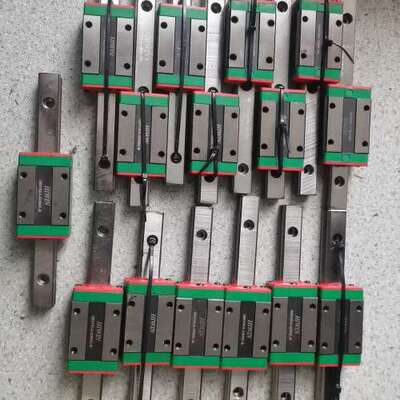 议价上银滑块QEH15CA成色很新，滑动顺畅，  导轨长度在16