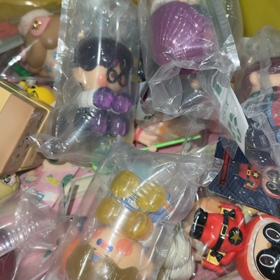 6号必看链接，瑕疵娃少配件-不支持退换 慎重购买-便宜出-50包邮