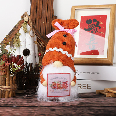 New Knitted Shell Cap Holding Wooden Band Rudolph Doll