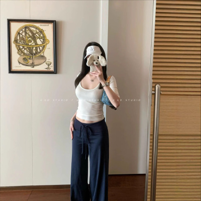 e go studio 天丝羊毛大U领显瘦百搭中袖T恤女装修身显瘦百搭上衣