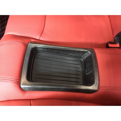 适用宝马F80 M3/F82 F83 M4碳纤维后排座椅置物盒外框 储物面板壳