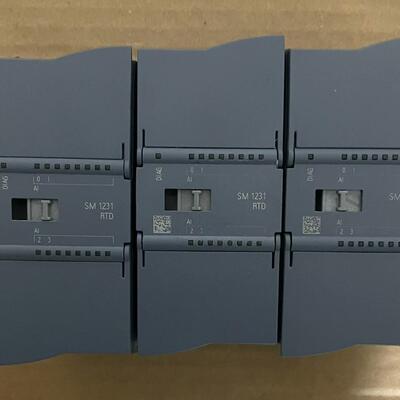 231-5PD32-0XB0 S7-1200 PLC模块 RTD热电阻输入模块议价维修