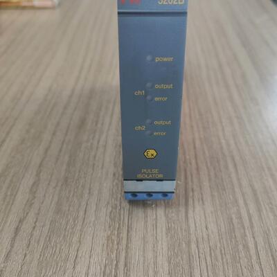 5202B 脉冲隔离器 PR隔离放大器 工业信号隔离模块议价维修