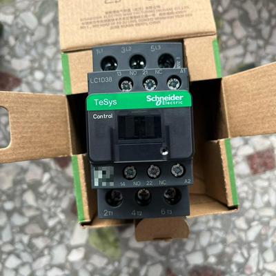 施耐德交流接触器 LC1D38M7C 线圈 AC220V