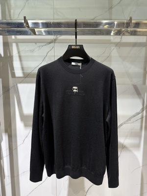 Karl Lagerfeld 25秋冬新款韩男士字母logo烫钻毛衫1K1F50201190